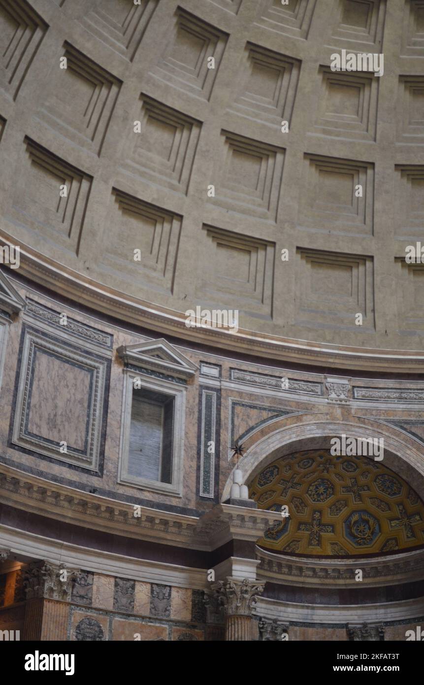 pantheon rome italy ancient masterpiece of architecture old dome Stock ...