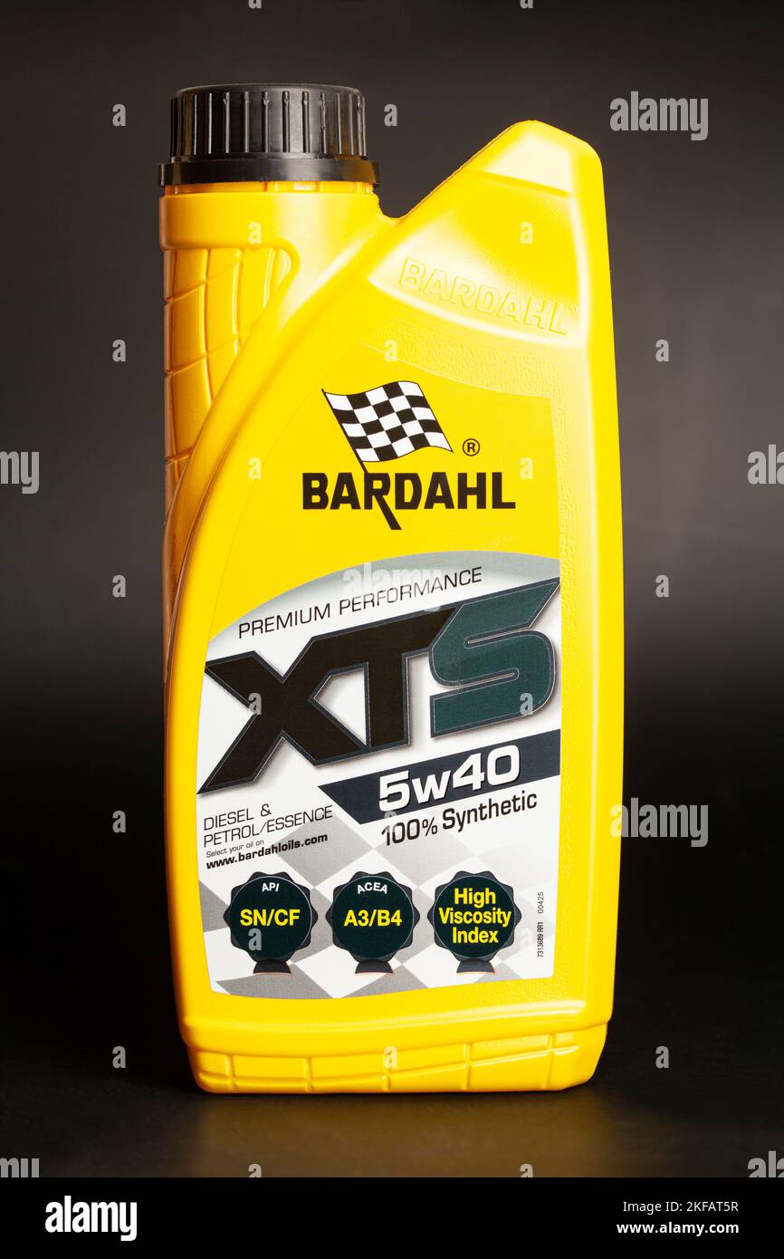 Moscow, Russia, November 17,2022: Bardahl XTS 5W40 Engine Oil Stock ...