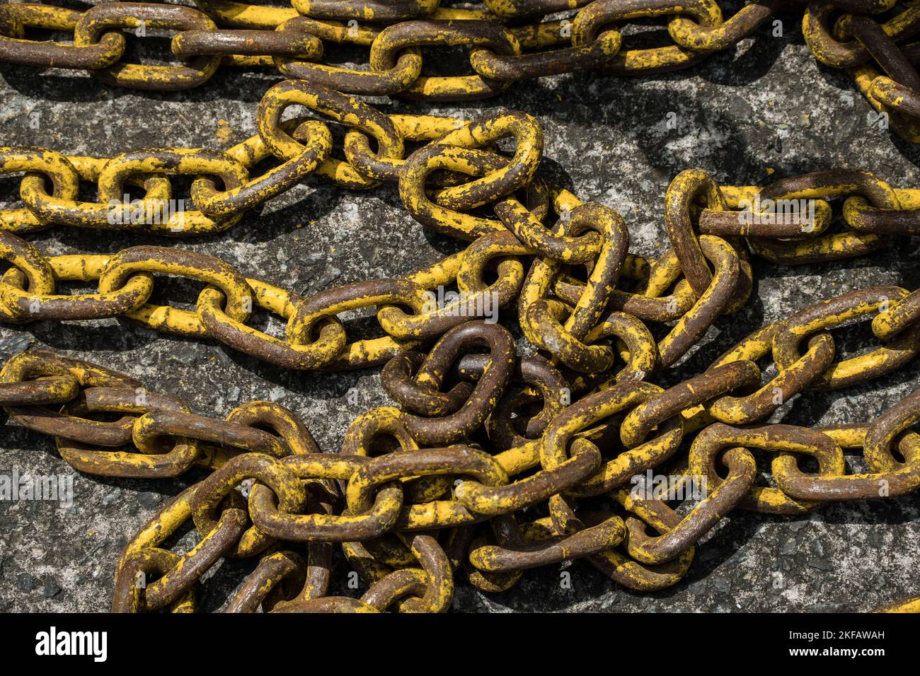 Chains, steel, object, still-life Stock Photo - Alamy