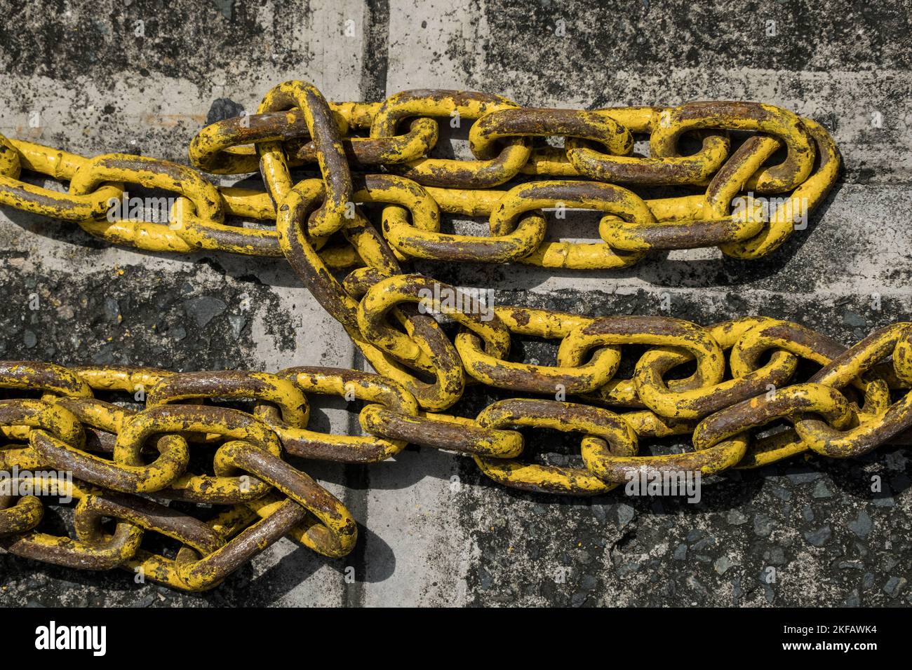 Sliding chains hi-res stock photography and images - Alamy