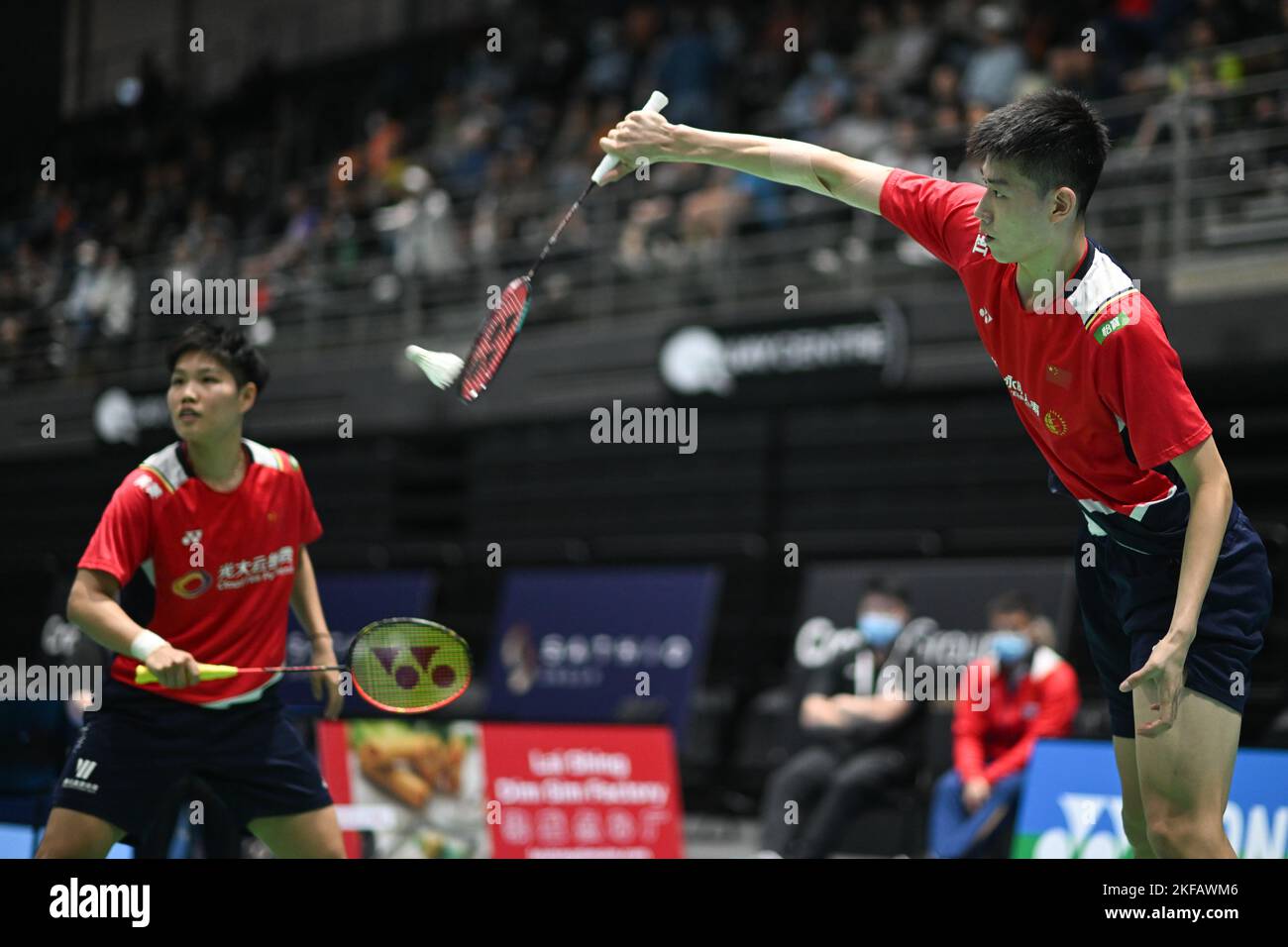 Huang Dong Ping (L) and Feng Yan Zhe (R) of China seen during the 2022 ...