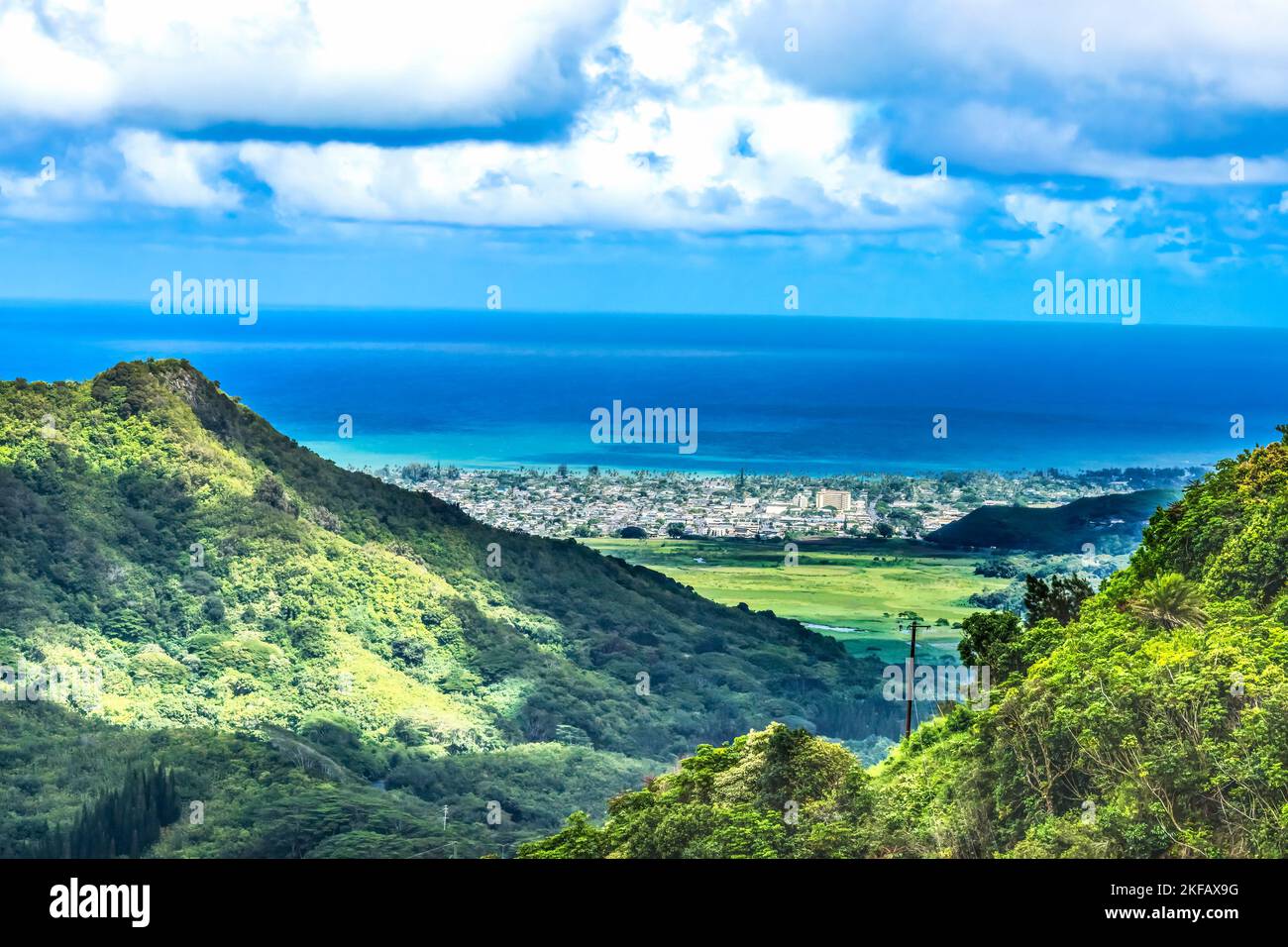 Colorful Kailua City Nuuanu Pali Outlook Green Koolau Mountain Range ...