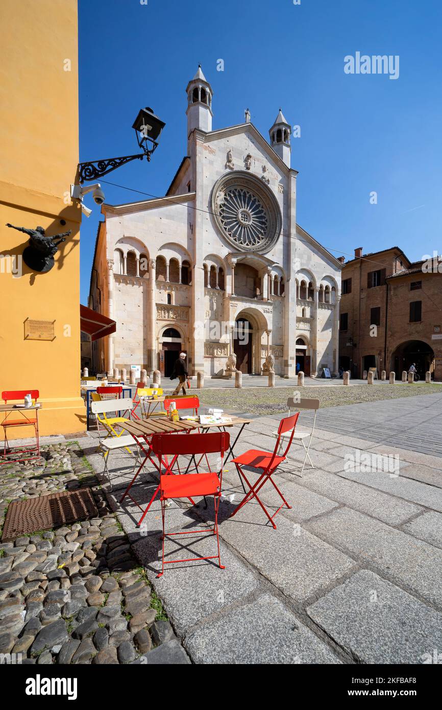 Duomo di Modena Stock Photo - Alamy