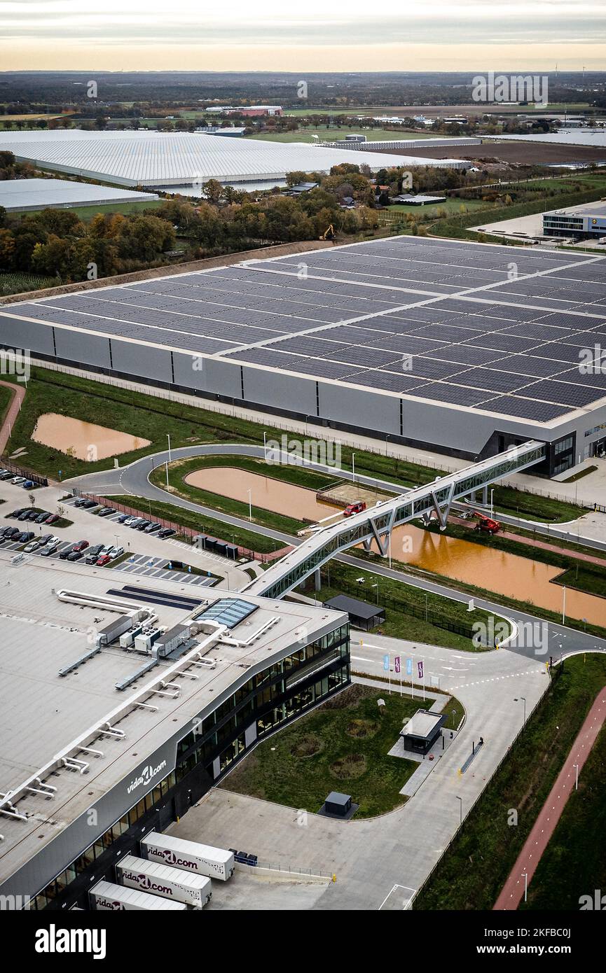 VENLO - A drone photo of distribution centers on the Trade Port ...
