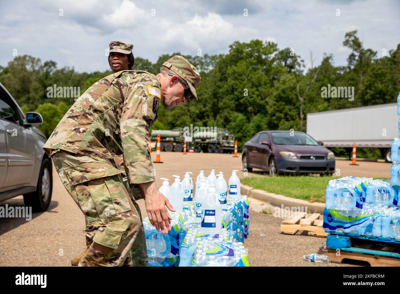 Soldiers with 1st Battalion, 185th Aviation Regiment, 66th Troop ...