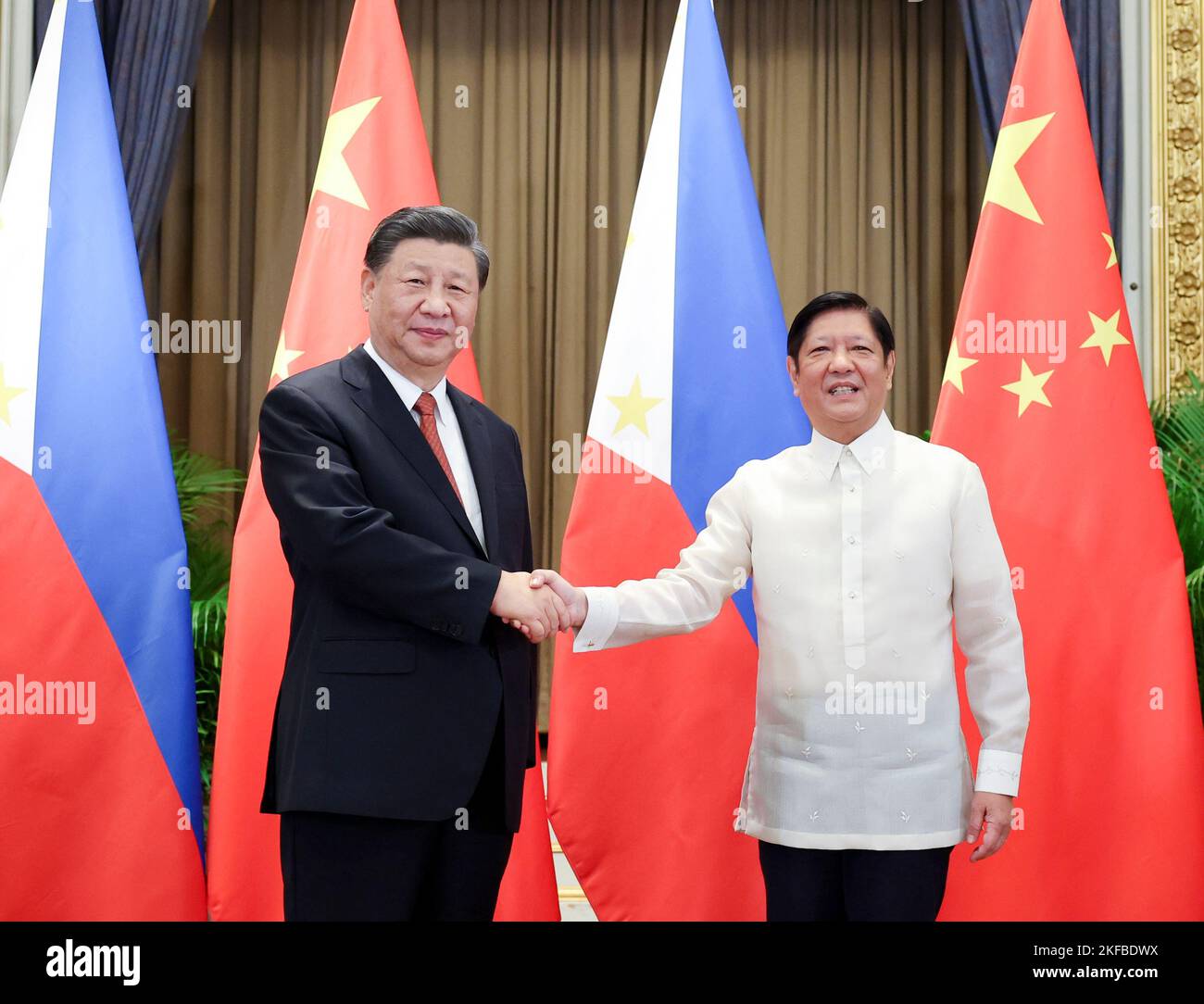 Bangkok, Thailand. 17th Nov, 2022. Chinese President Xi Jinping meets ...