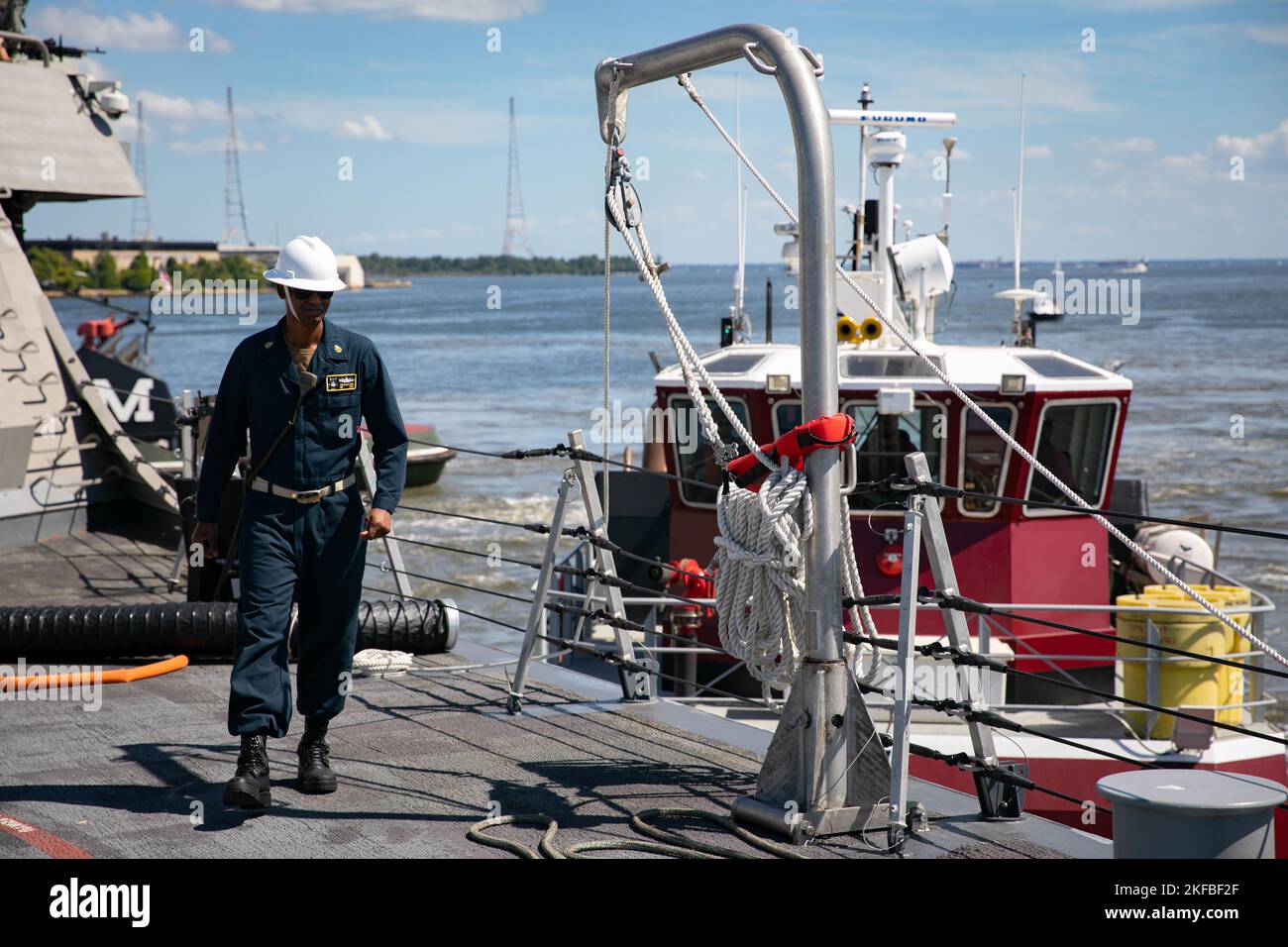 ATLANTIC OCEAN (Sept. 2, 2022) Chief Boatswain’s Mate Amadou Bah ...
