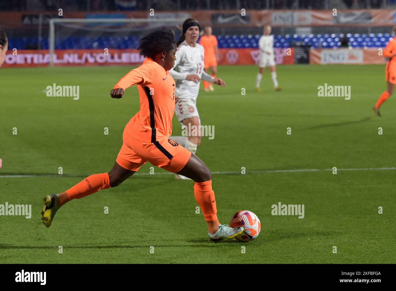 ZWOLLE - Lineth Beerensteyn of Holland scores the 2-0 during the ...