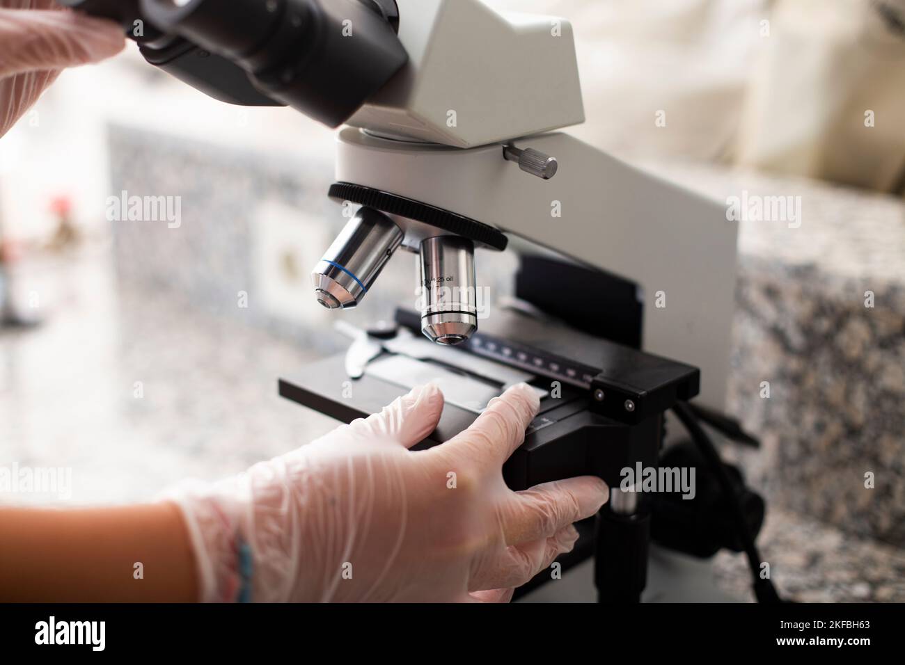 Simple microscope hi-res stock photography and images - Alamy
