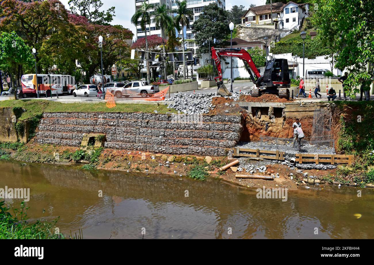 Containment works hi-res stock photography and images - Alamy