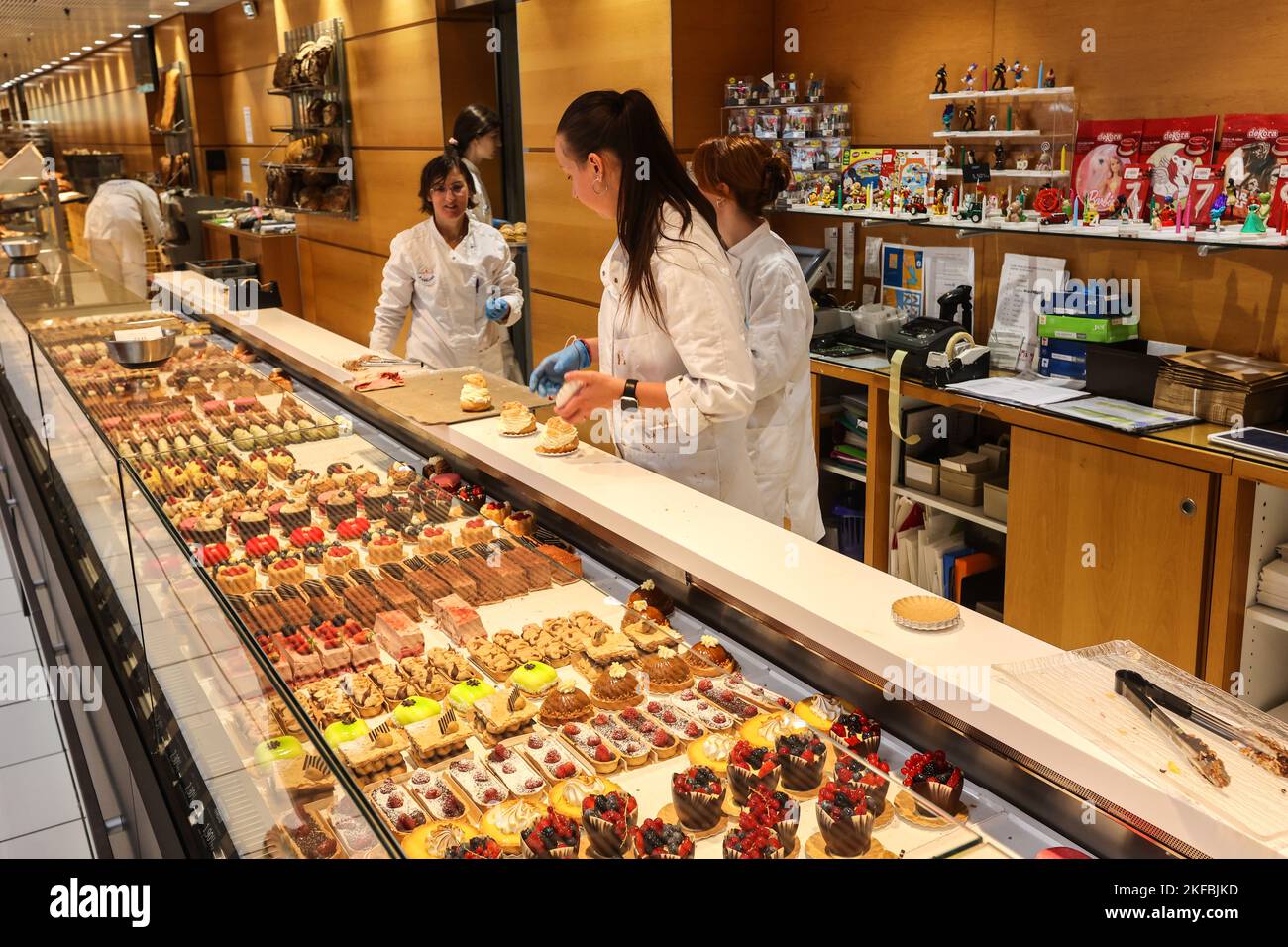 Cake,cakes,fresh,patisserie,section,on,display,for,sale,at,At,E.Leclerc ...