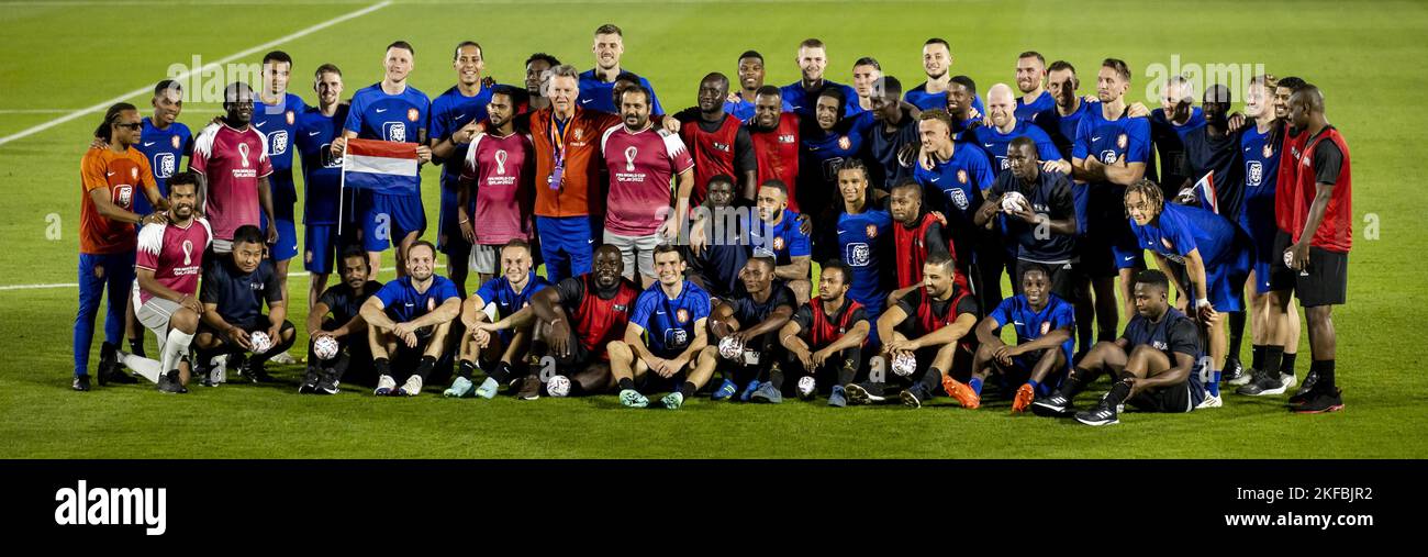 DOHA - The selection of the Orange during a meeting of the Dutch ...