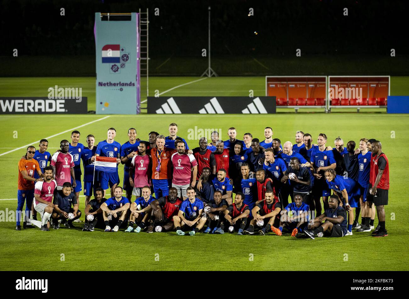 DOHA - The selection of the Orange during a meeting of the Dutch ...