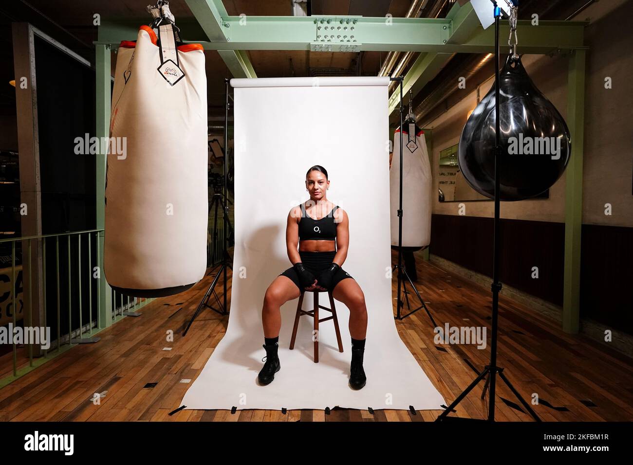 November 17 2022 hi-res stock photography and images - Alamy