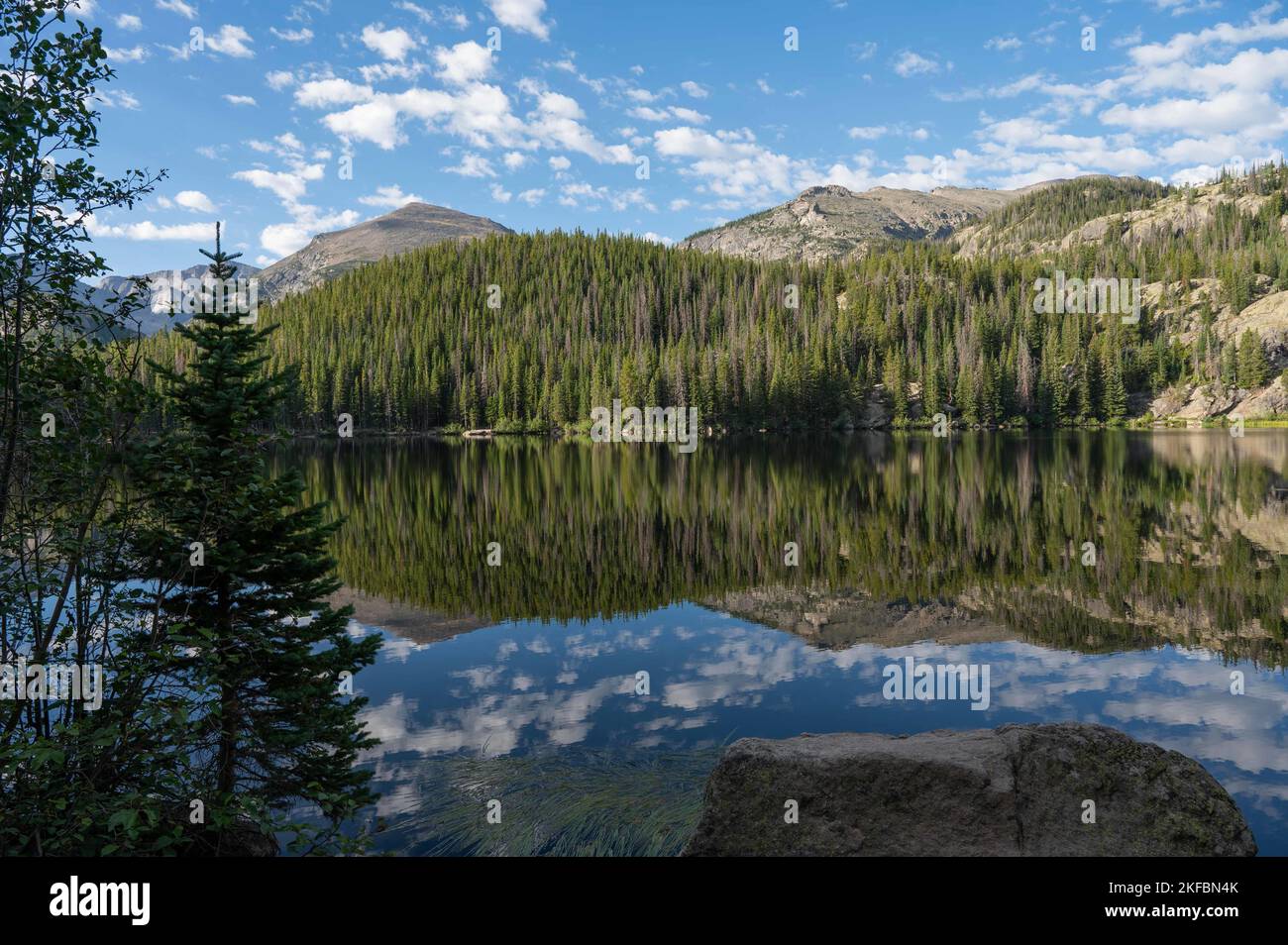 Bear Lake provides great reflection views of the mountain and trees in ...