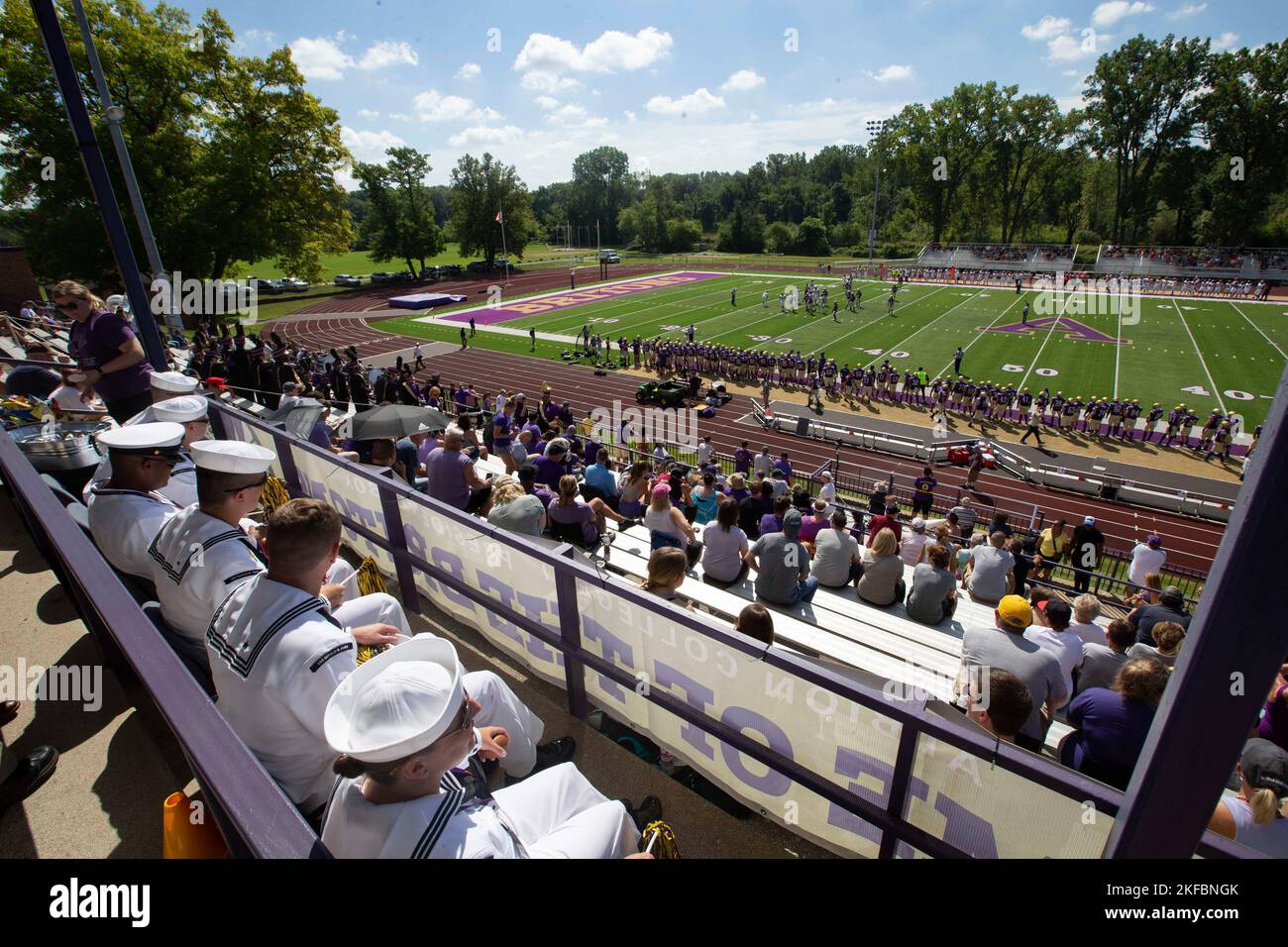 Sailors assigned to USS Gerald R. Ford (CVN 78) observe an Albion ...