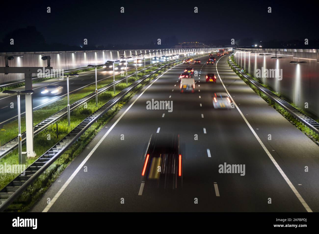 Morning rush hour on the A4 near Schipluiden.anp/hollandse Hoogte/lex ...