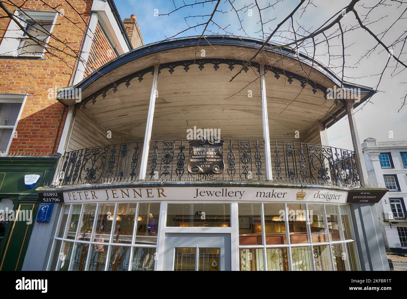 Georgian music gallery hi-res stock photography and images - Alamy