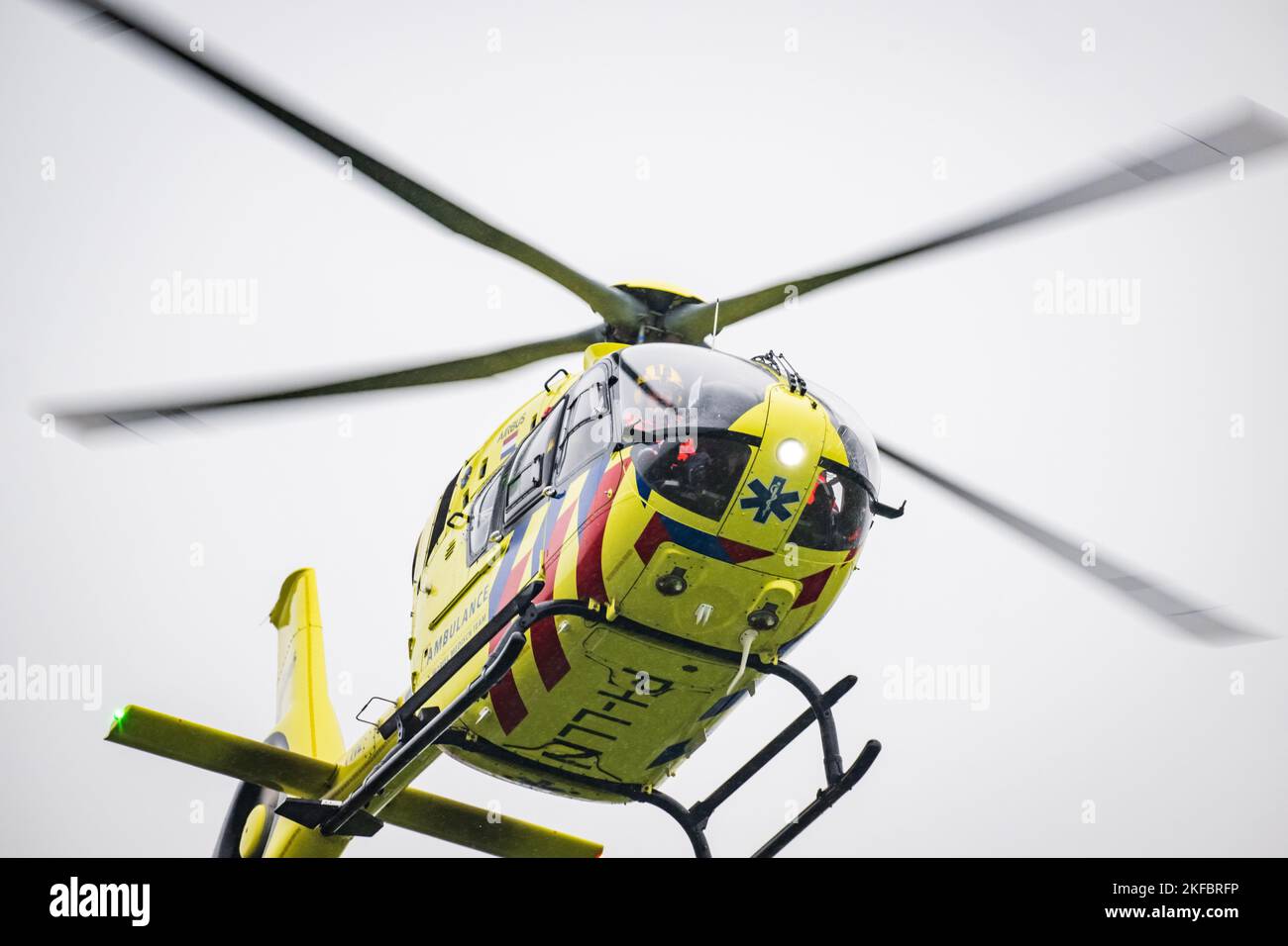 Traumahelikopter hi-res stock photography and images - Alamy