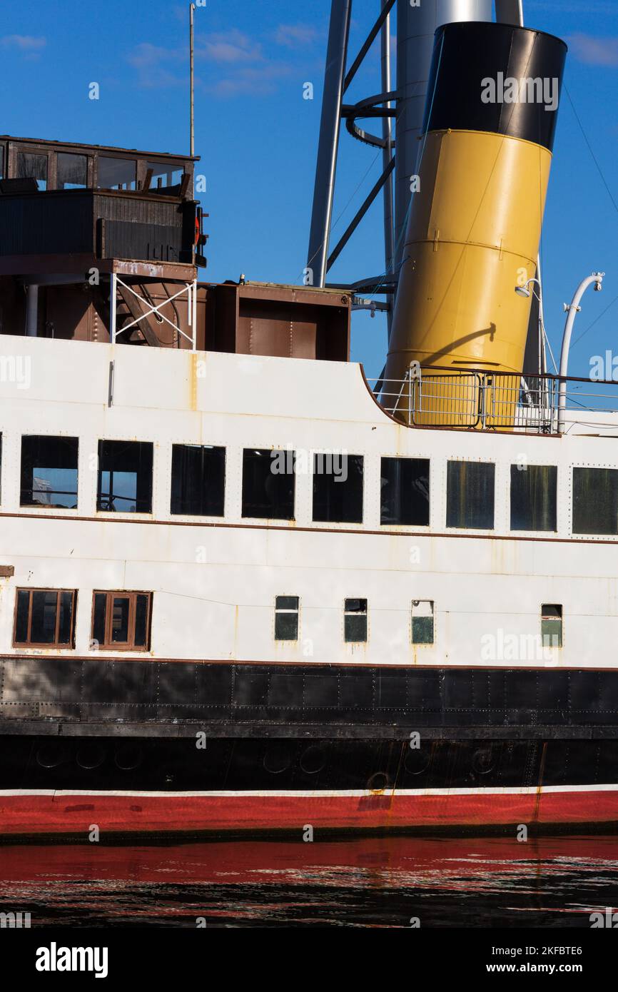 Close up paddle hi-res stock photography and images - Alamy