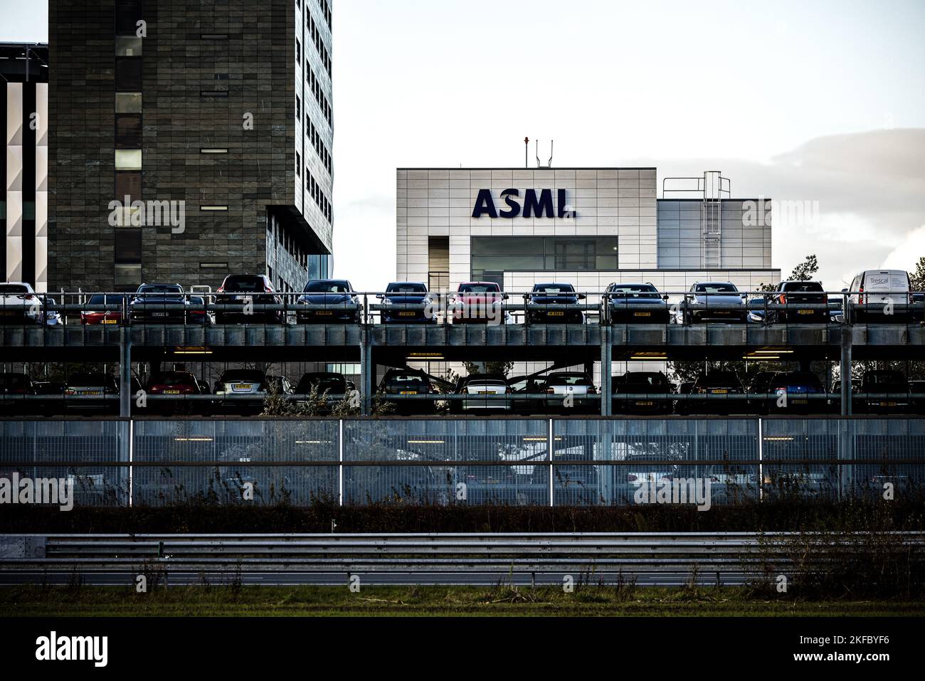 Chip per computer hi-res stock photography and images - Alamy