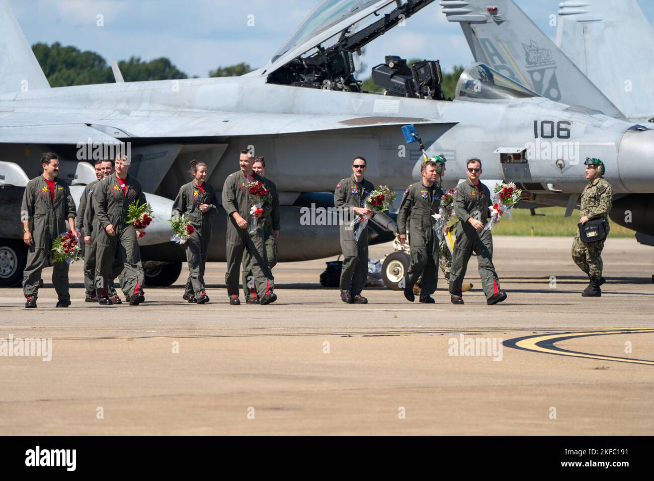 220905-N-SH953-1122 Virginia Beach, Va. (Sept. 5, 2022) - The “Red ...