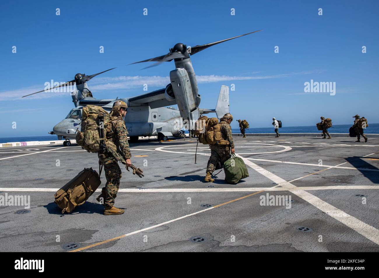 PACIFIC OCEAN (Sept. 5, 2022) - U.S. Marines with Maritime Raid Force ...