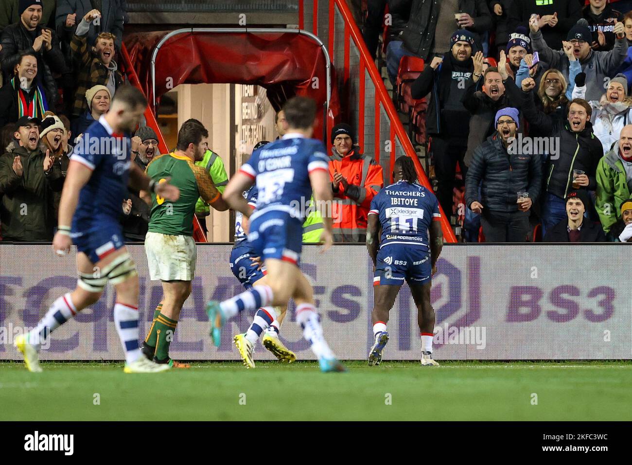 Gabriel Ibitoye of Bristol Bears celebrates scoring a try during the ...