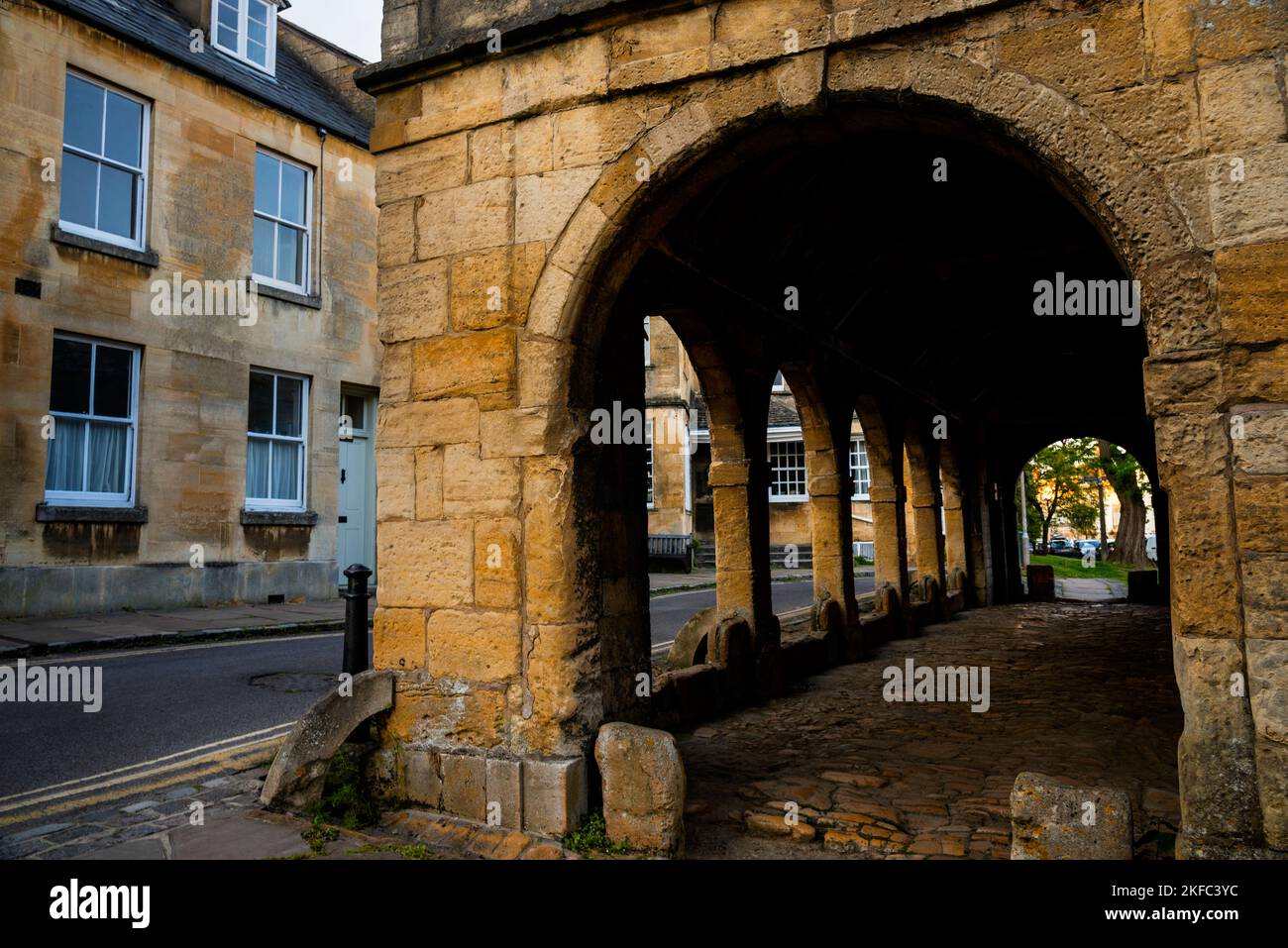 Old Market Hall in Chipping Campden, England Stock Photo - Alamy