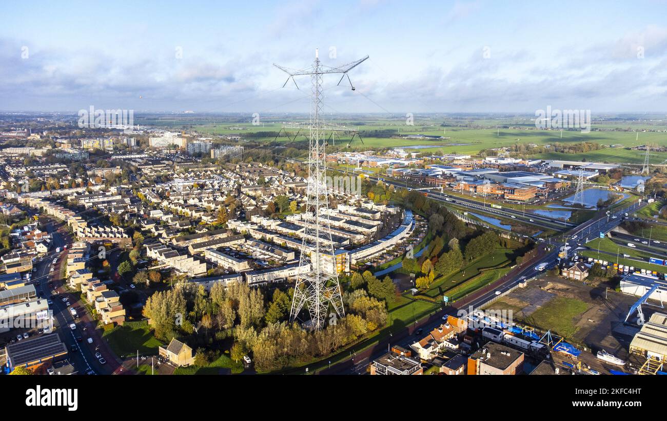 SLIEDRECHT - On Wednesday, November 16, 2022, workers were working at a ...