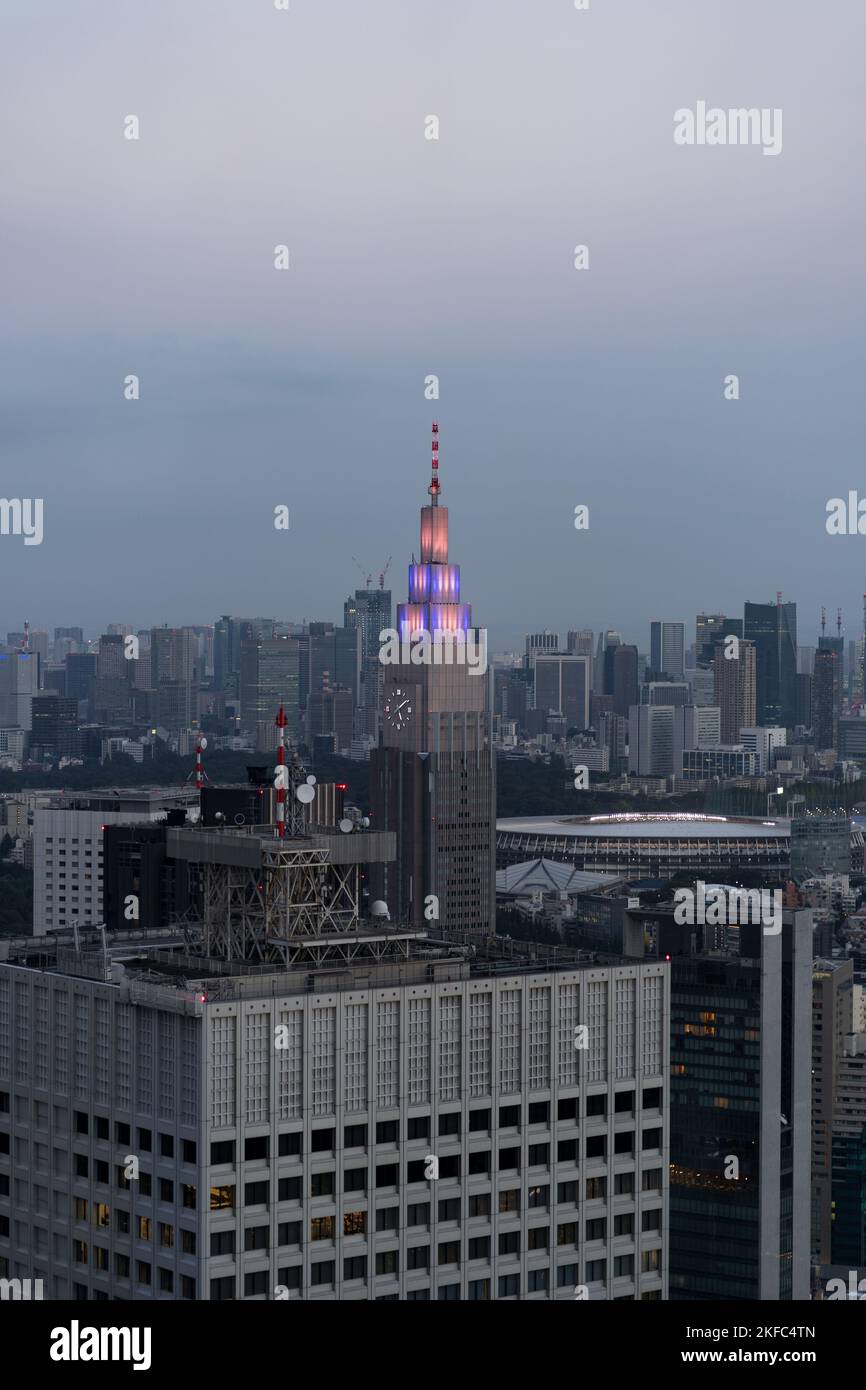 Ntt docomo yoyogi building view hi-res stock photography and images - Alamy