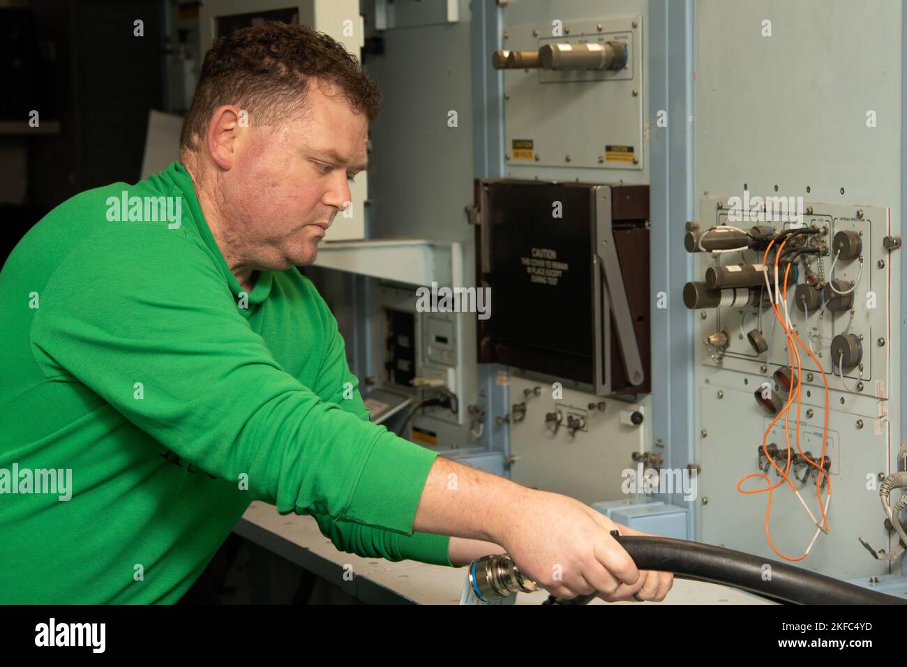 220907-N-XN177-1110 SOUTH CHINA SEA (Sept. 7, 2022) – Aviation Electronics Technician 1st Class ...