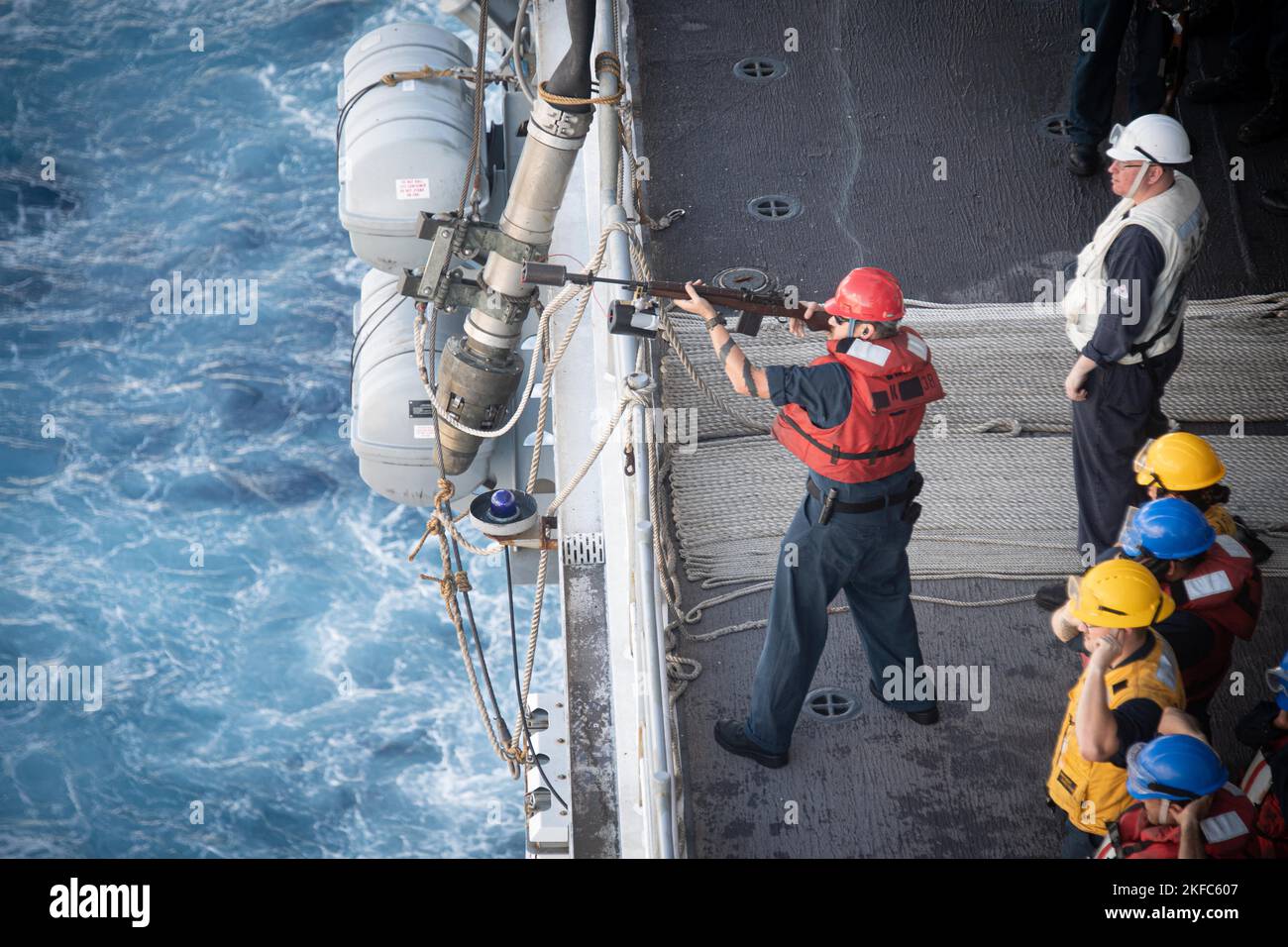 EAST CHINA SEA (Sept. 6, 2022) Gunner’s Mate 2nd Class Christopher ...