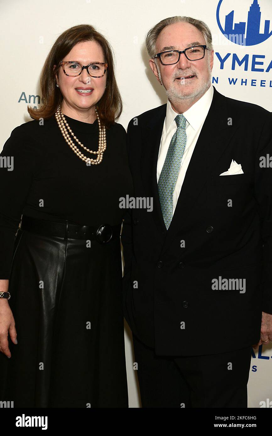Beth Shapiro and Robert S Grimes attend the Citymeals on Wheels 35th ...