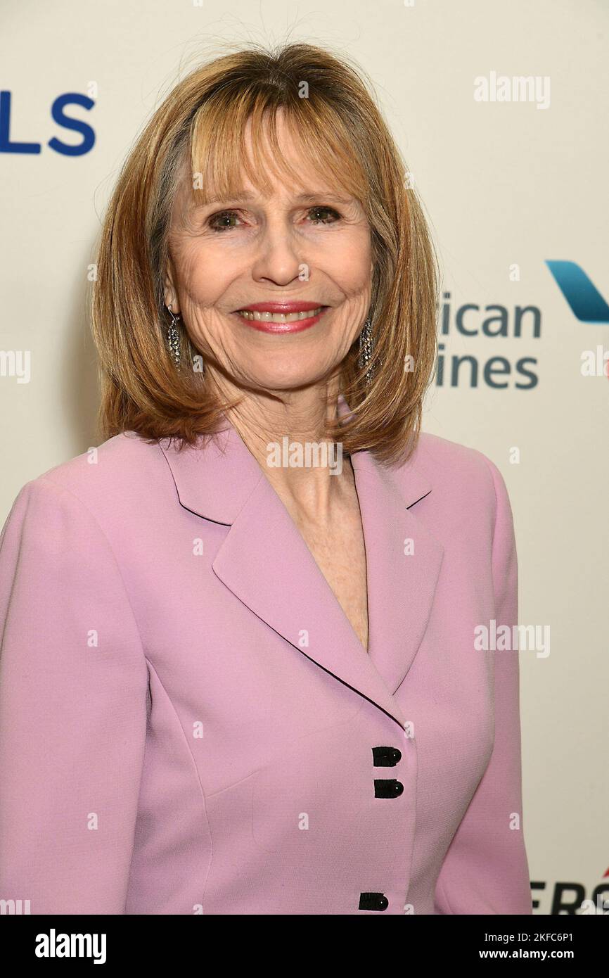 Donna hanover hi-res stock photography and images - Alamy