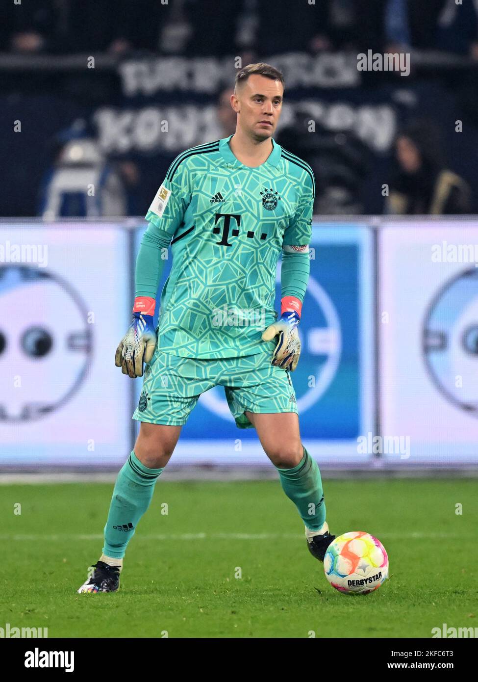 GELSENKIRCHEN - FC Bayern Munchen goalkeeper Manuel Neuer during the ...