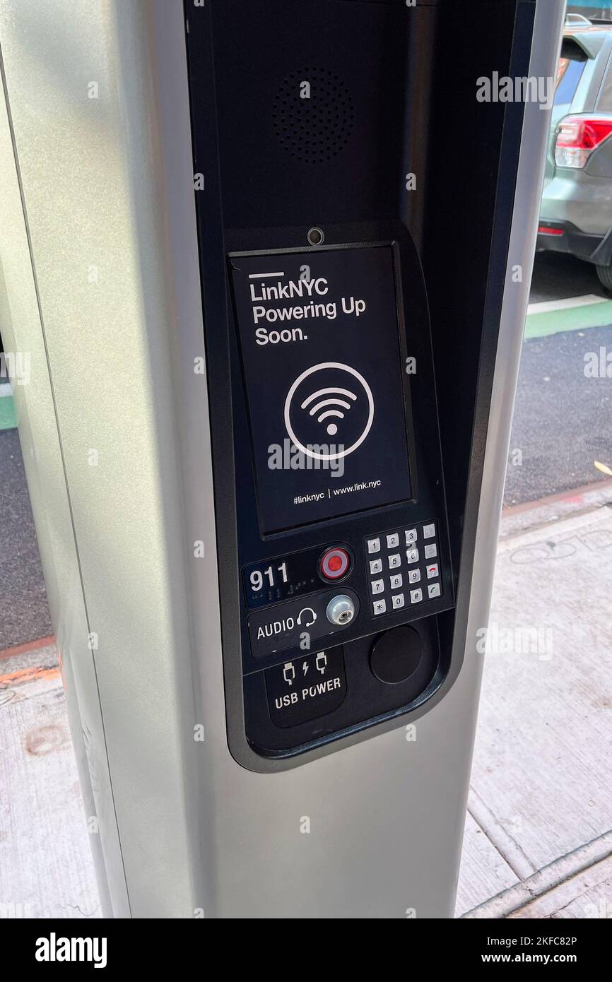 Cell towers city united states hi-res stock photography and images - Alamy