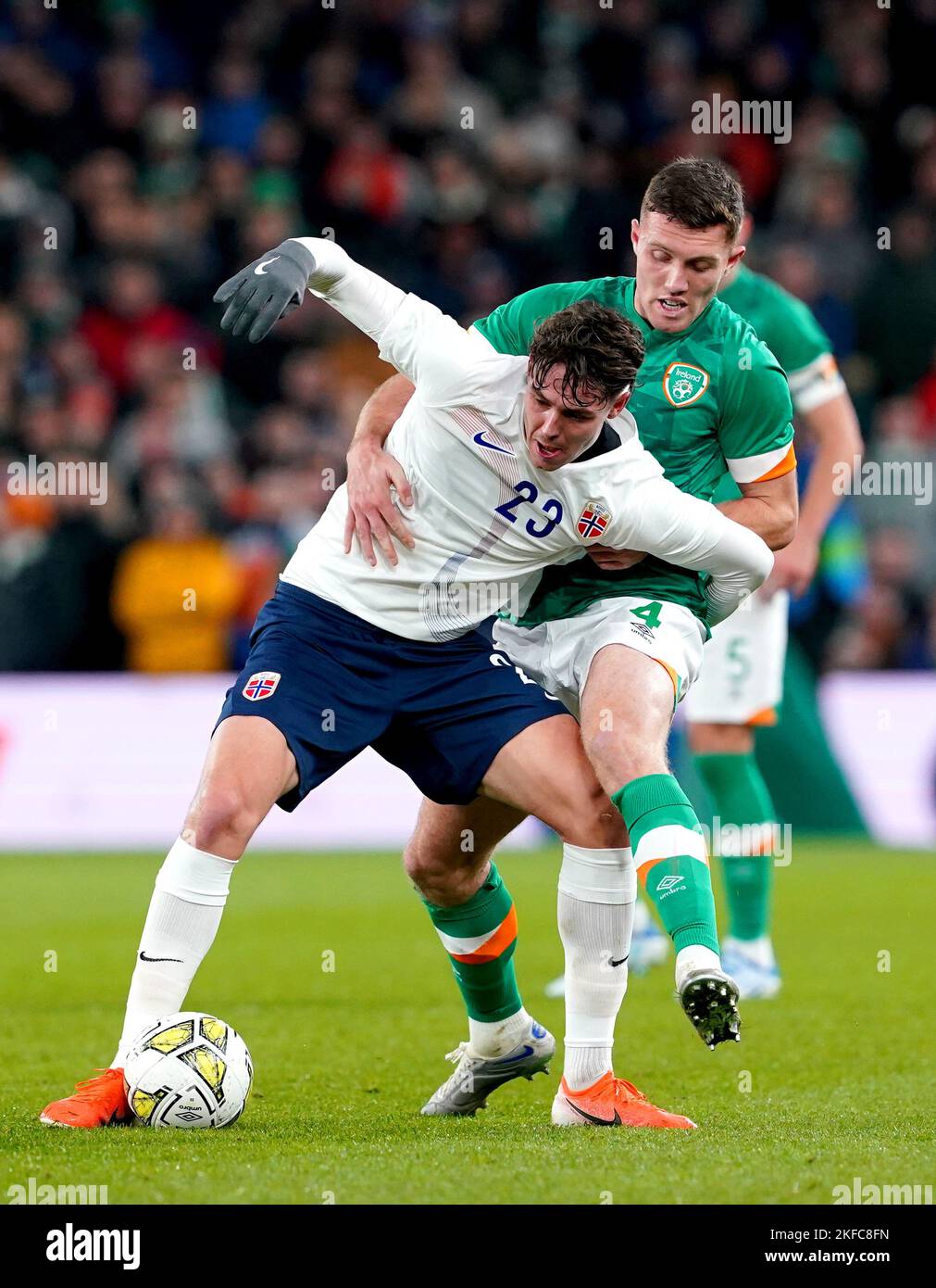 Dara o'shea republic of ireland hi-res stock photography and images - Alamy