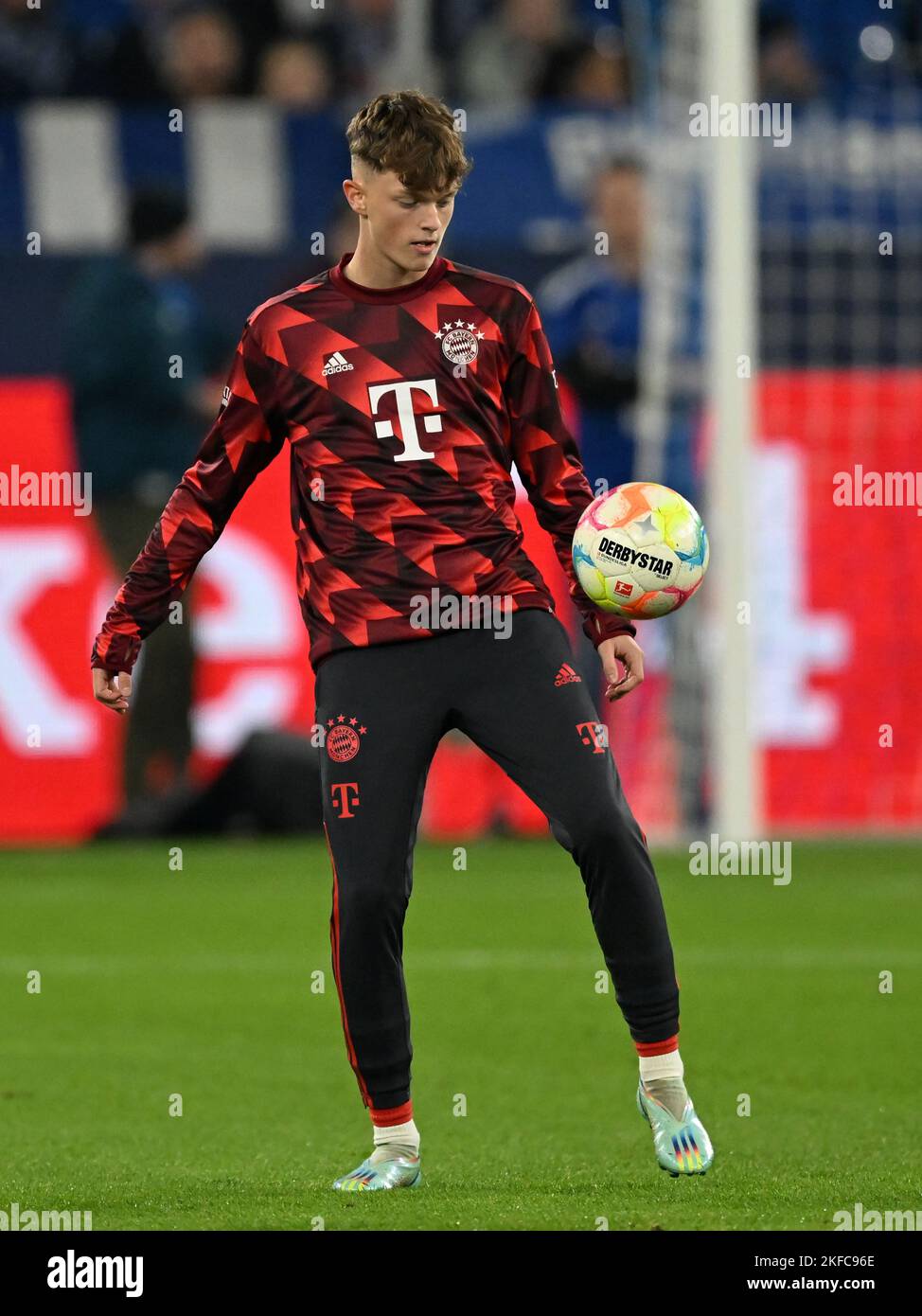 GELSENKIRCHEN - Paul Wanner of FC Bayern Munchen during the Bundesliga ...