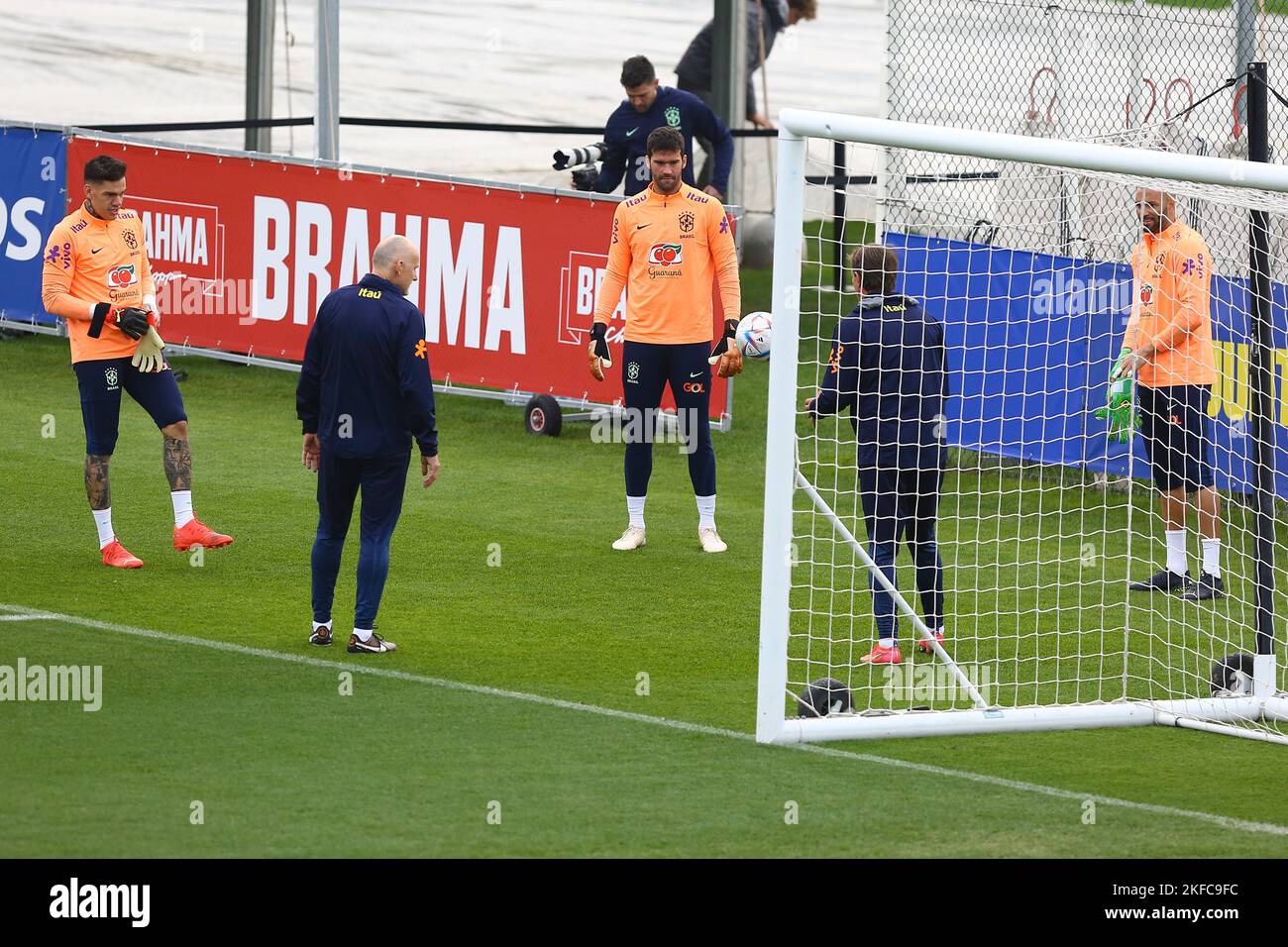 Ederson alisson hi-res stock photography and images - Alamy
