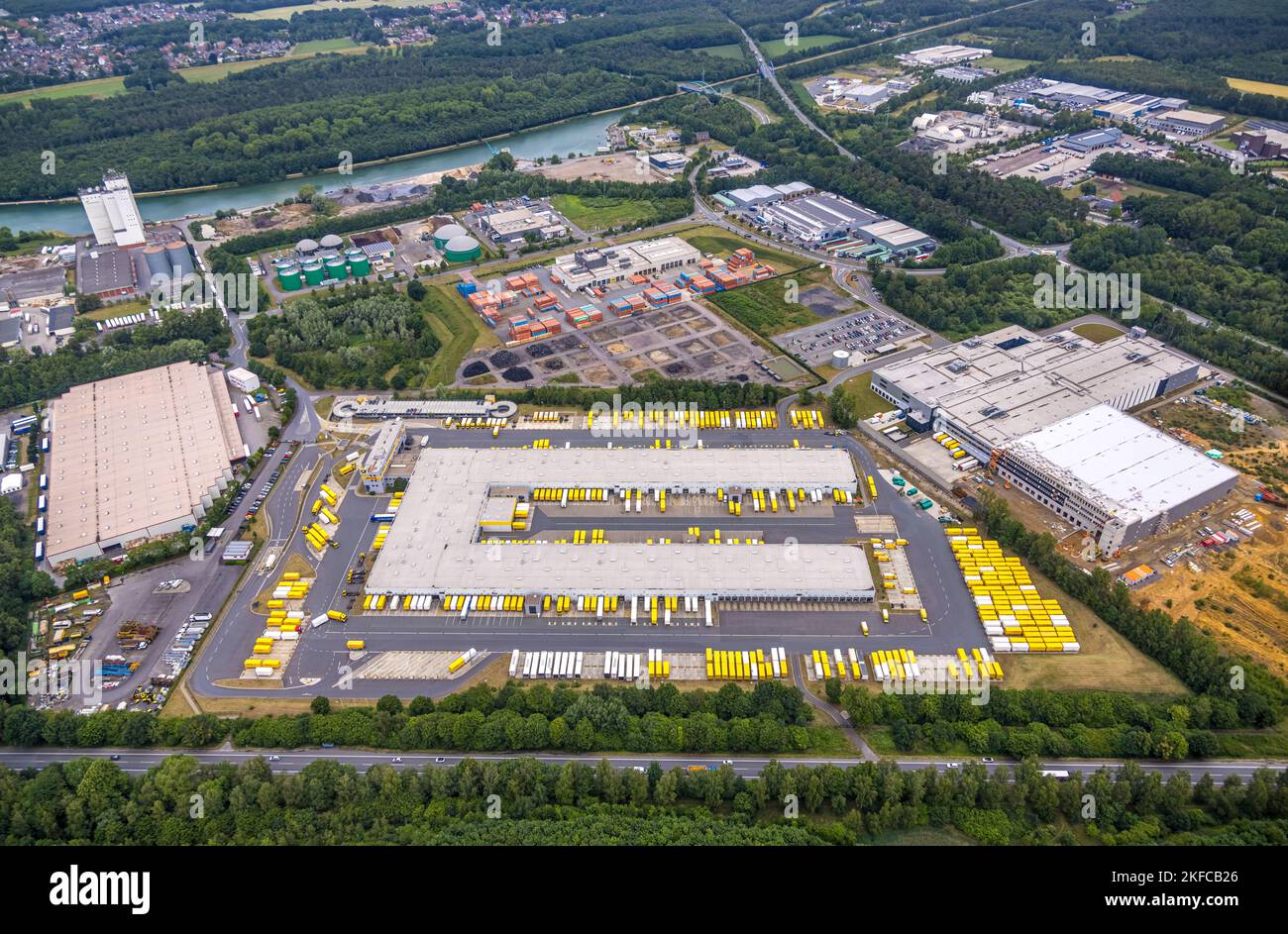 Germany logistics center hi-res stock photography and images - Alamy