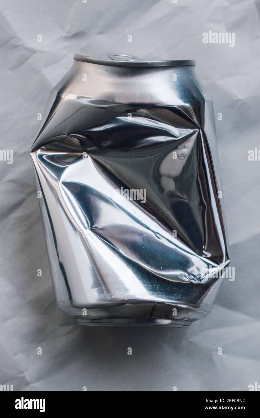 Crumpled tin can hi-res stock photography and images - Alamy