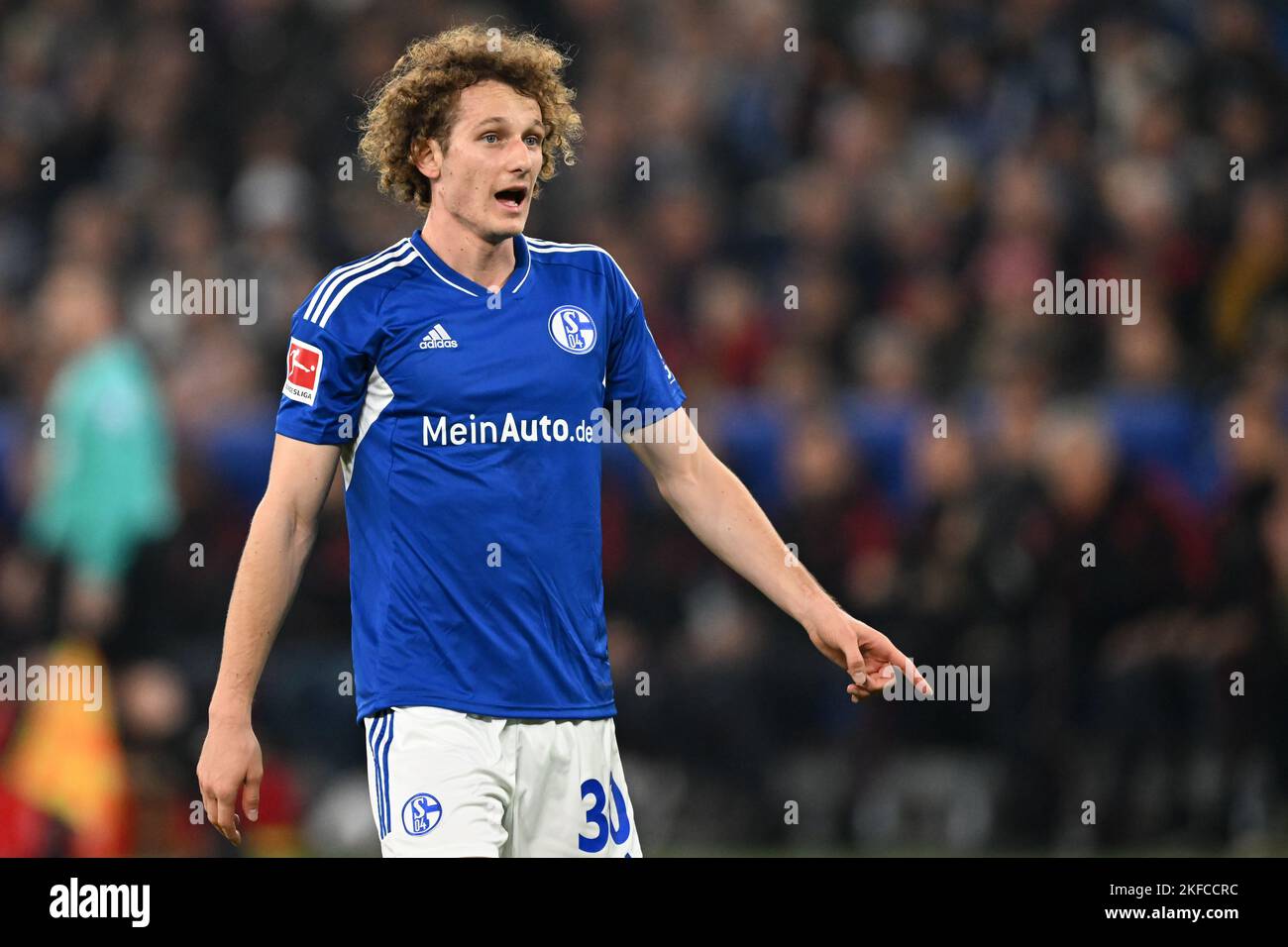 GELSENKIRCHEN - Alex Kral of FC Schalke 04 during the Bundesliga match ...