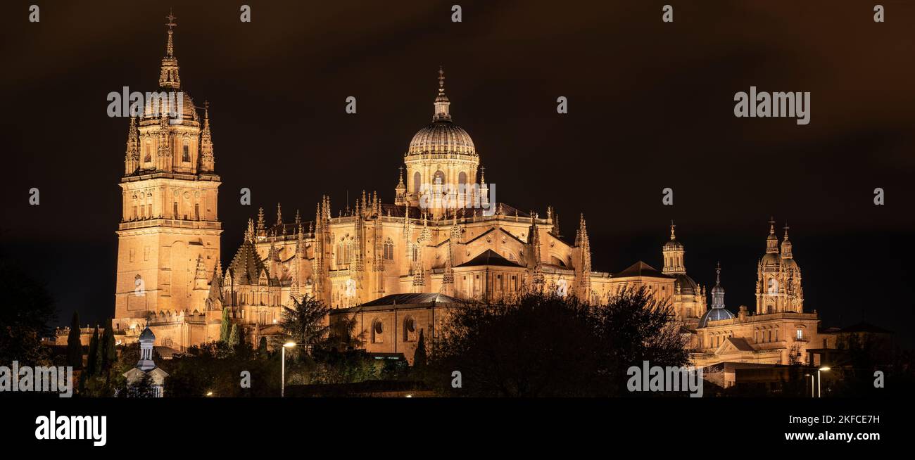Cúpula de renacimiento barroco hi-res stock photography and images - Alamy