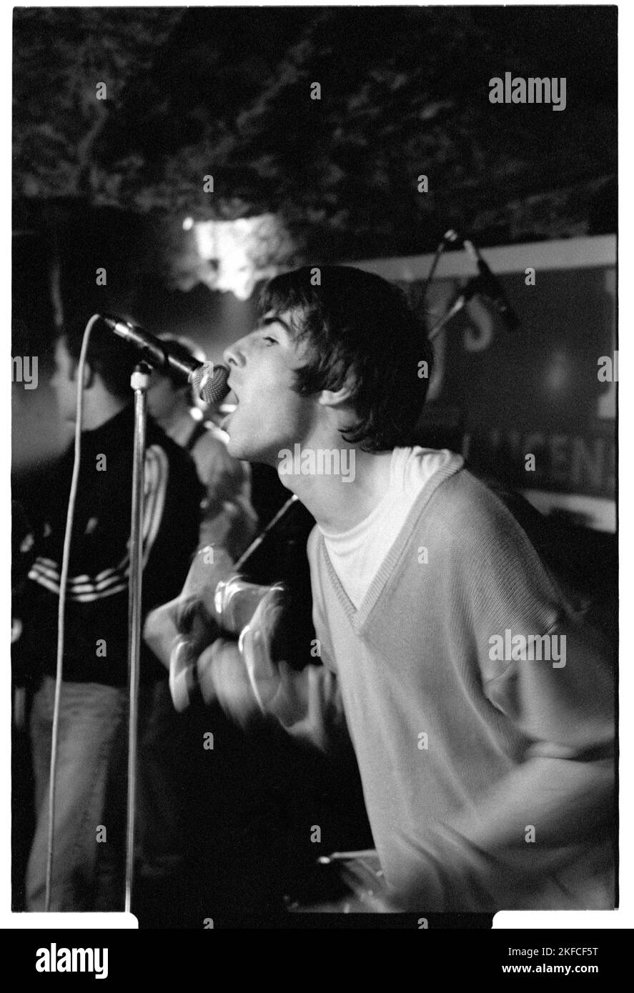 OASIS, FIRST UK HEADLINE TOUR, 1994: Liam Gallagher of Oasis at the ...