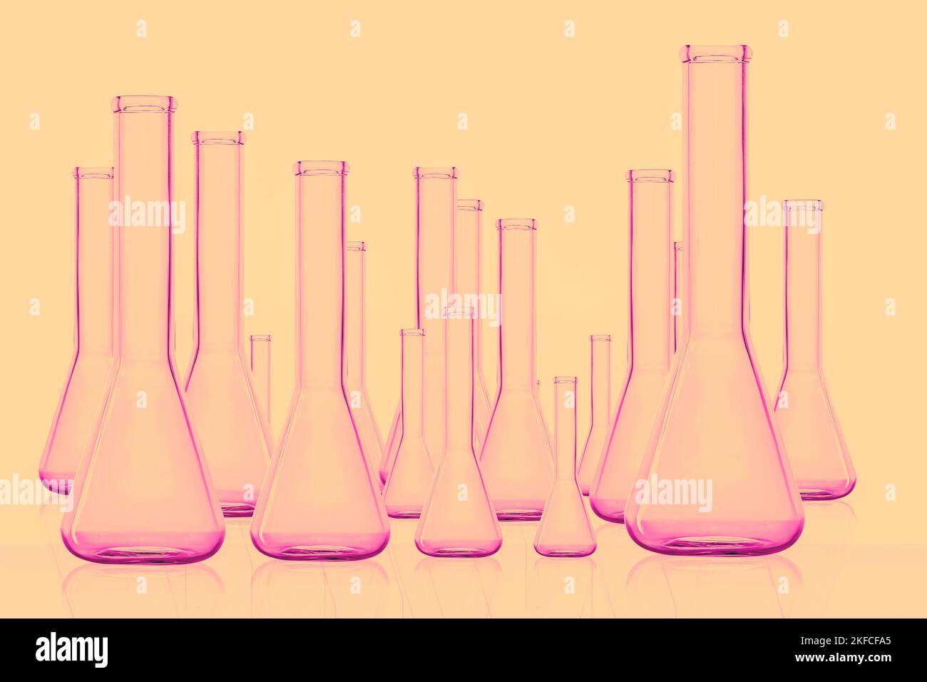 laboratory flasks, transparent glass, chemistry, medicine, laboratory ...