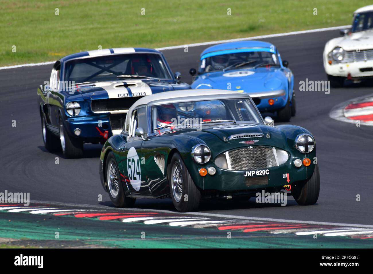 Oliver Pratt, Austin Healey 3000, Equipe Libre, Equipe GTS, a forty minute race for pre-66 race ...
