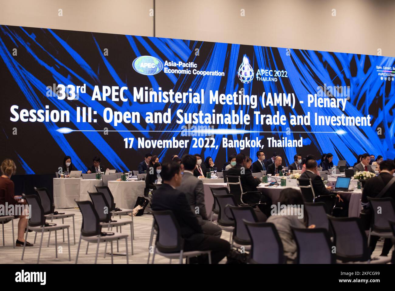 Bangkok, Thailand. 17th Nov, 2022. APEC ministers and delegates at ...