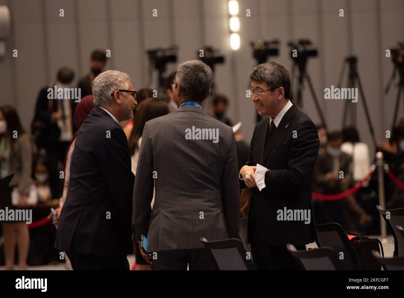 Bangkok, Thailand. 17th Nov, 2022. APEC ministers and delegates at ...