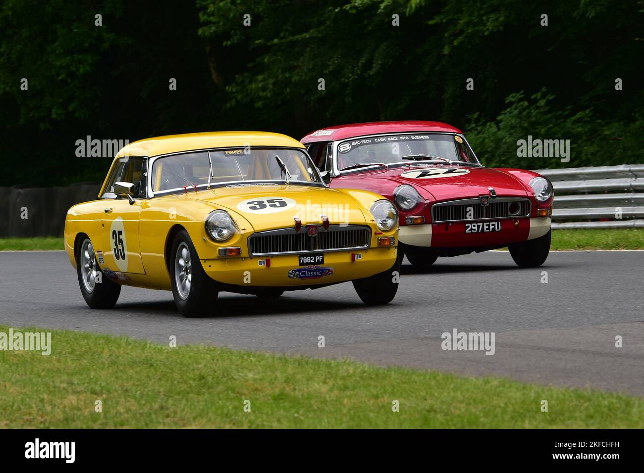 MG vs MG, Tim Greenhill, MG B FIA, Tom Smith, MG B Roadster, Equipe ...
